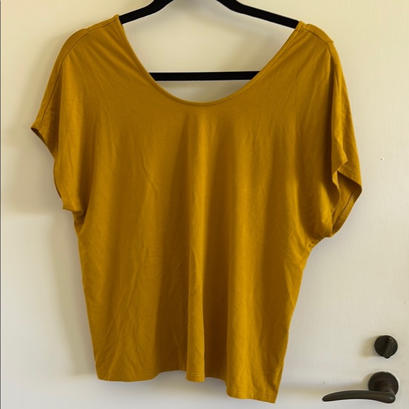 Fighting Eel | Tops | Fighting Eel Basics Fe Ava Sky Hawaii Boho Spring ...